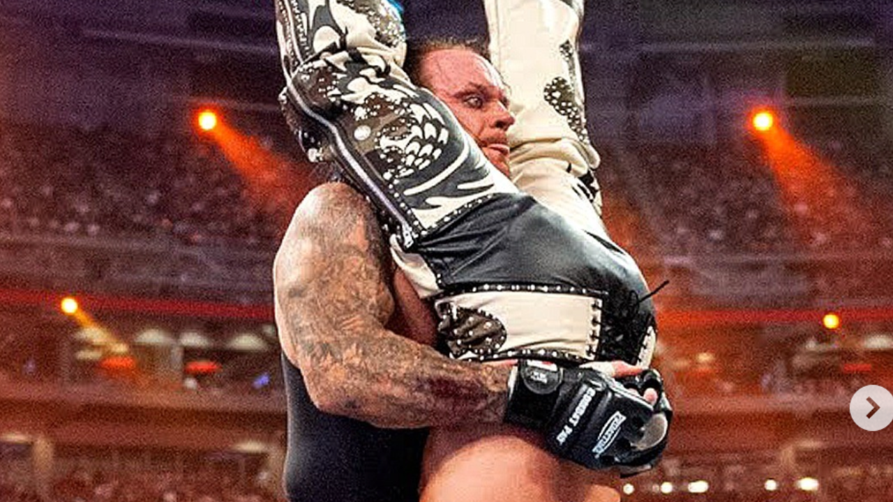 10 greatest WWE finishers of all time: From the Tombstone Piledriver to ...