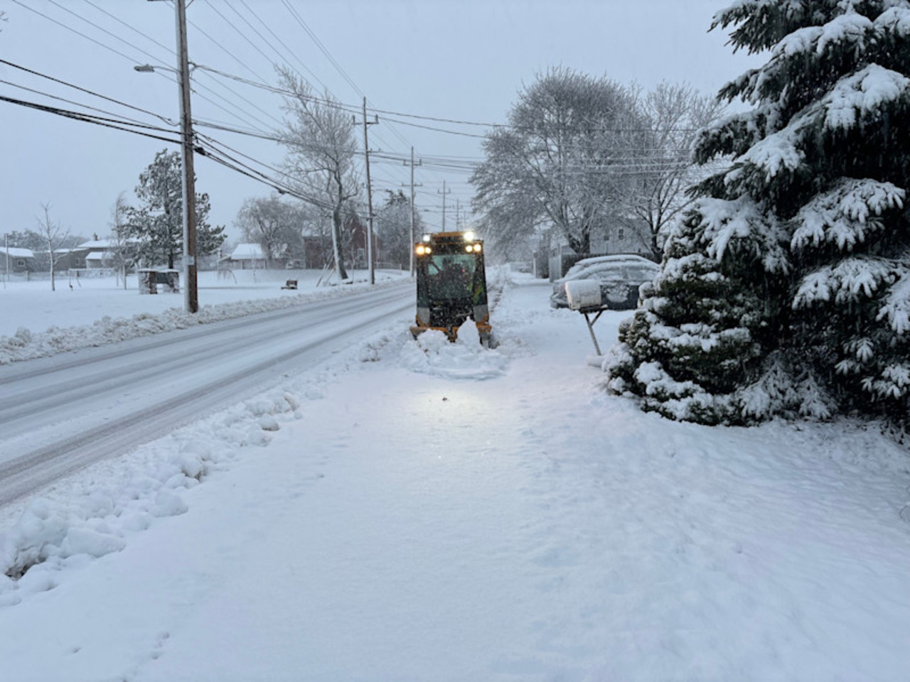 Brace for travel impact with heavy snow, freezing rain across the Maritimes