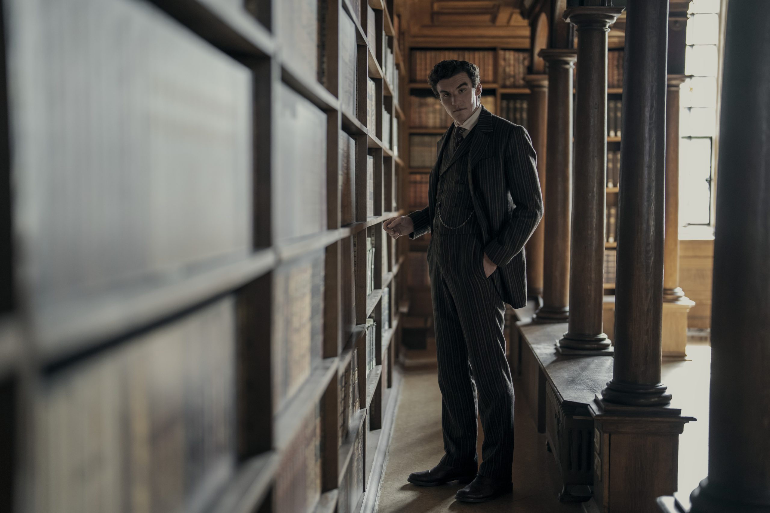 Sherlock Holmes : une nouvelle série autour du grand méchant Moriarty ...