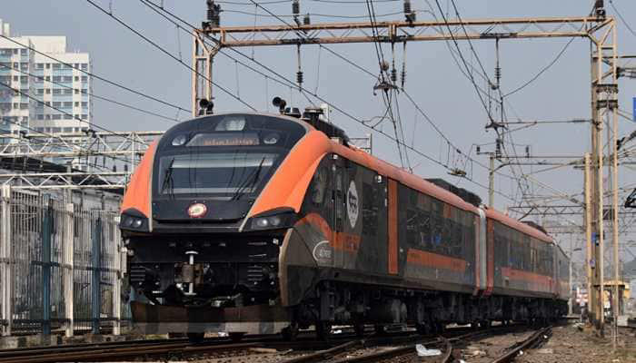 India’s first Vande Bharat sleeper to run between Patna and New Delhi ...