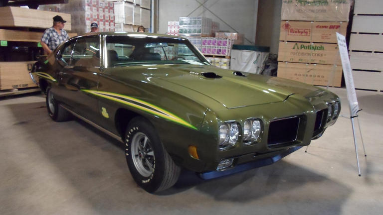 Only 24 exist: This Pontiac is the last with matching numbers