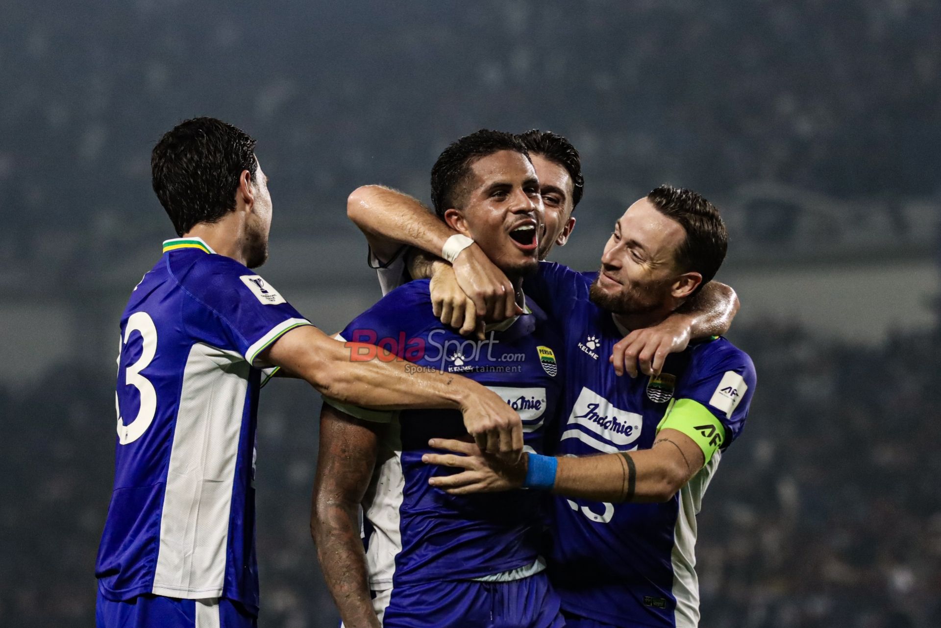 Pelatih Bhayangkara FC terpukau dengan lini serang Persib Bandung