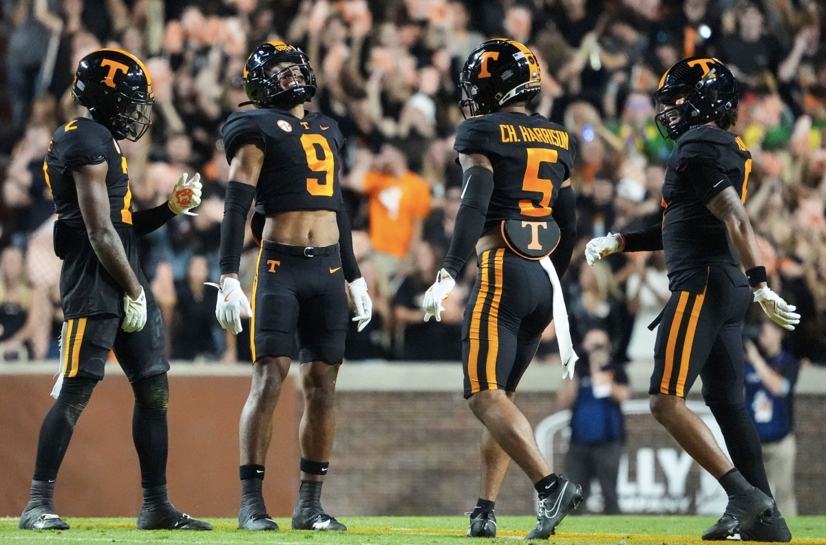 Former Tennessee Vols player who left the program named as an All ...