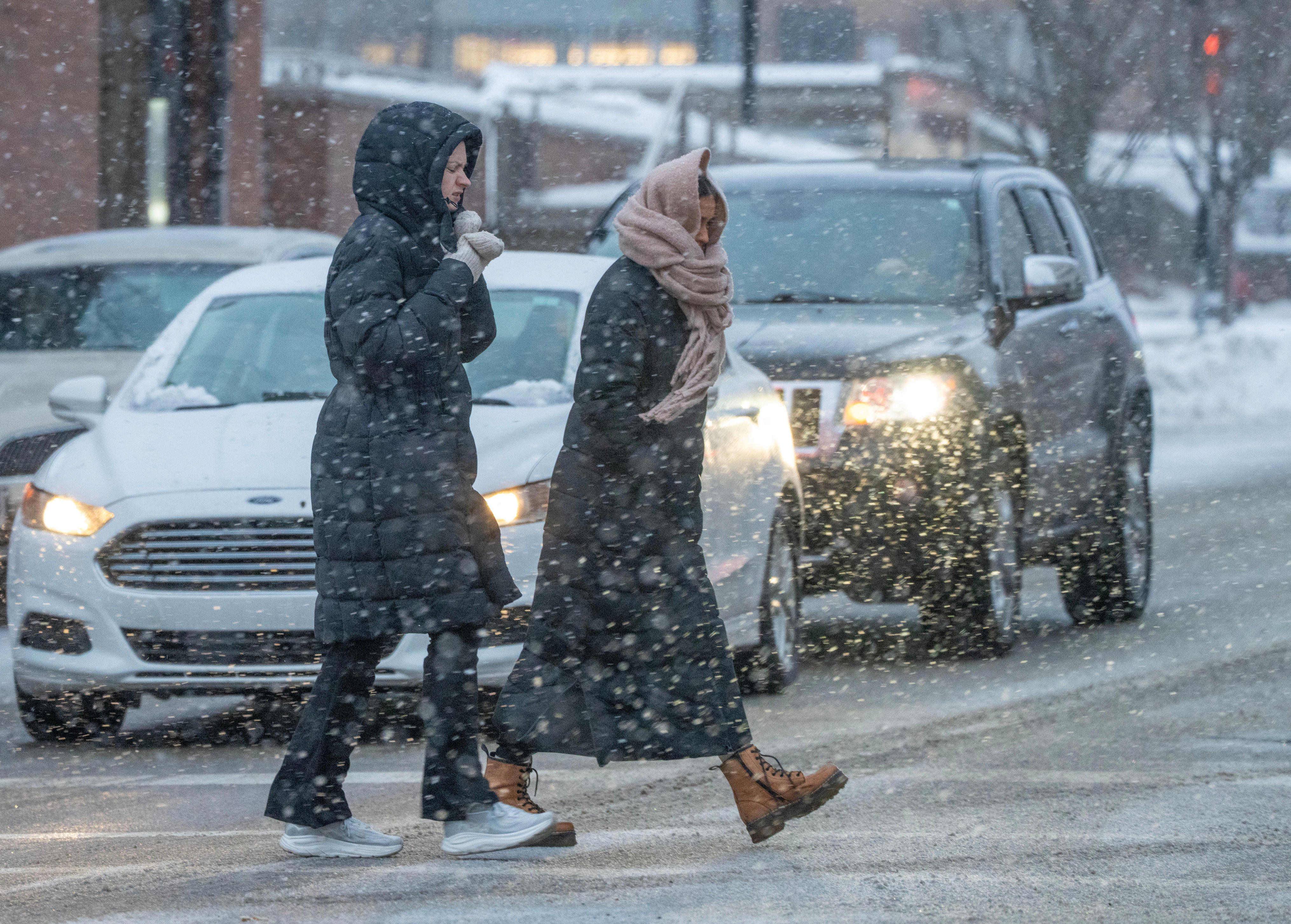 Winter weather advisory in Wisconsin for wintry mix, icy conditions