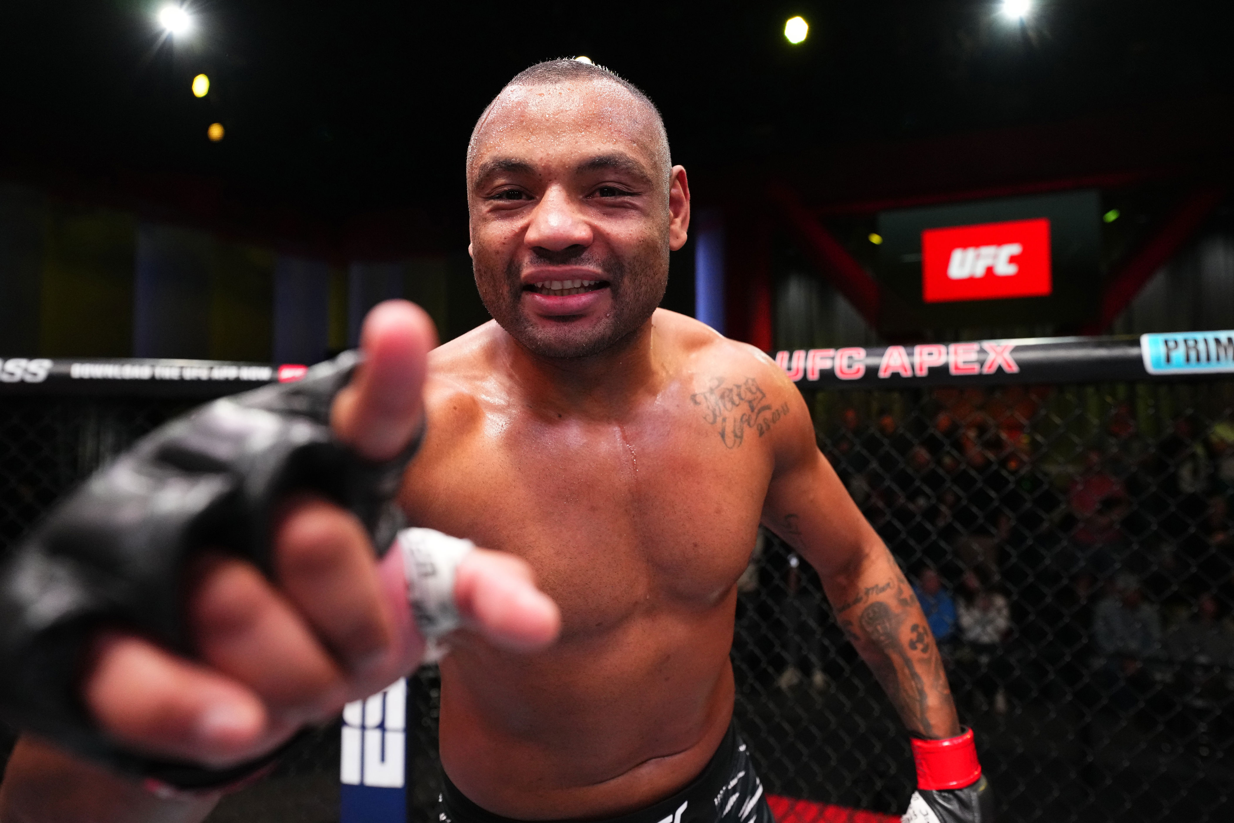 UFC Vegas 112 main card odds, breakdowns and predictions | X-Factor