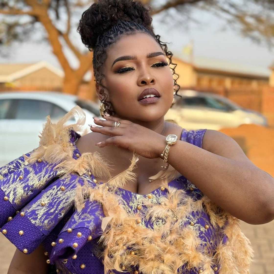 You made a Sandton room from a shack: Woman turns 2-room shack into ...