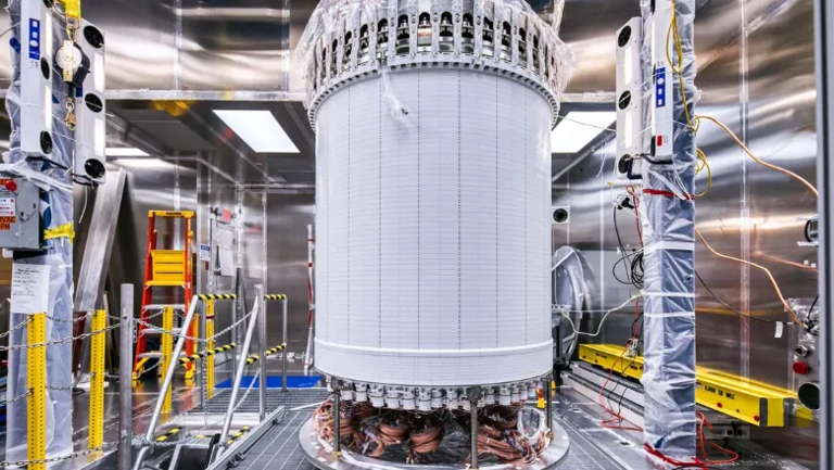 One of the world’s biggest detectors inches nearer to detecting true ...