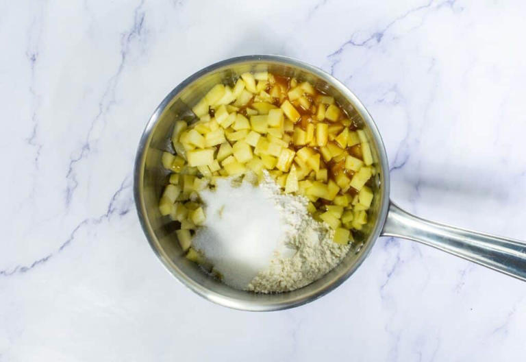 Mini caramel apple tartlets