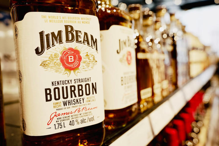 PEI to sell remaining US booze, donate profits to food banks