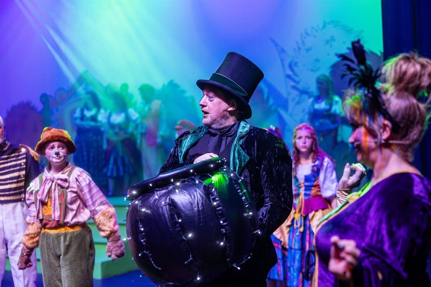 It’s panto time... oh no it isn’t... oh yes it is!