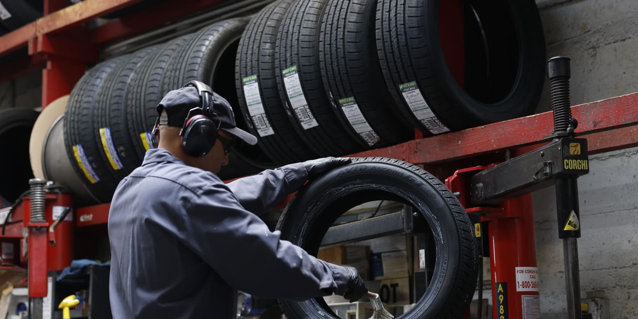 Worker pay and benefits rise faster than inflation — but that gap is ...