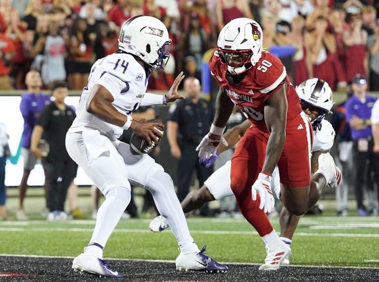 A deep dive into James Madison QB Alonza Barnett III