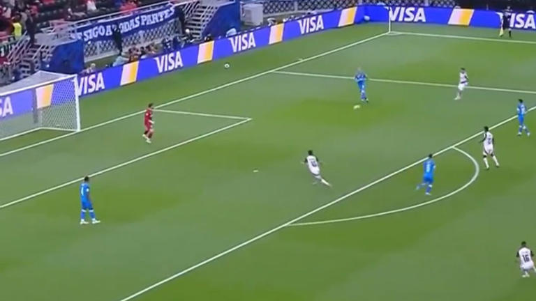 Ridículo error de Gonzalo Piovi en el Cruz Azul vs Flamengo: regaló gol ...