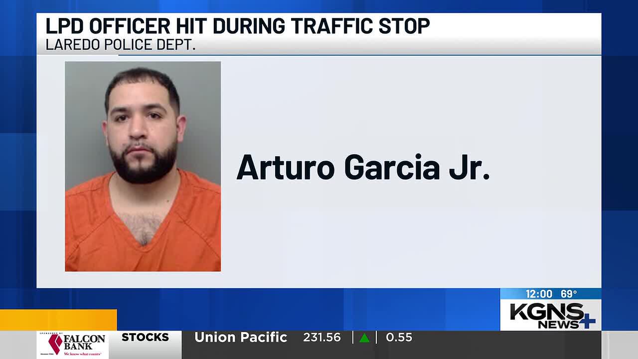 Laredo man hits officer with vehicle during traffic stop