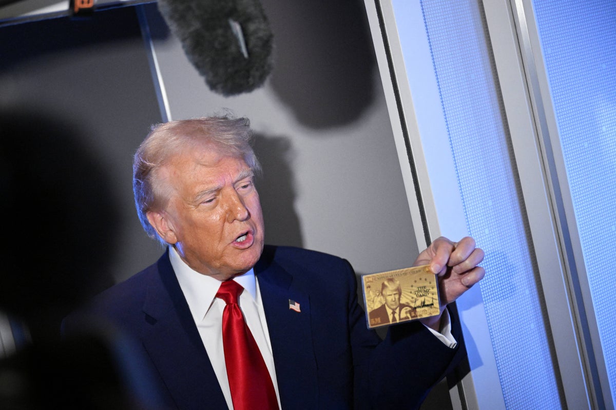 Trump launches website for his $1M gold immigration card