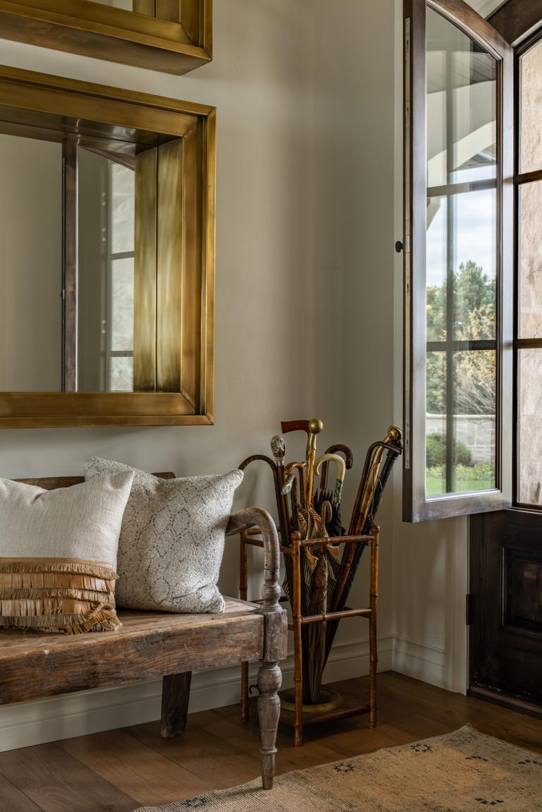 Green Bay lakefront luxury interior photography & video | Seattle ...