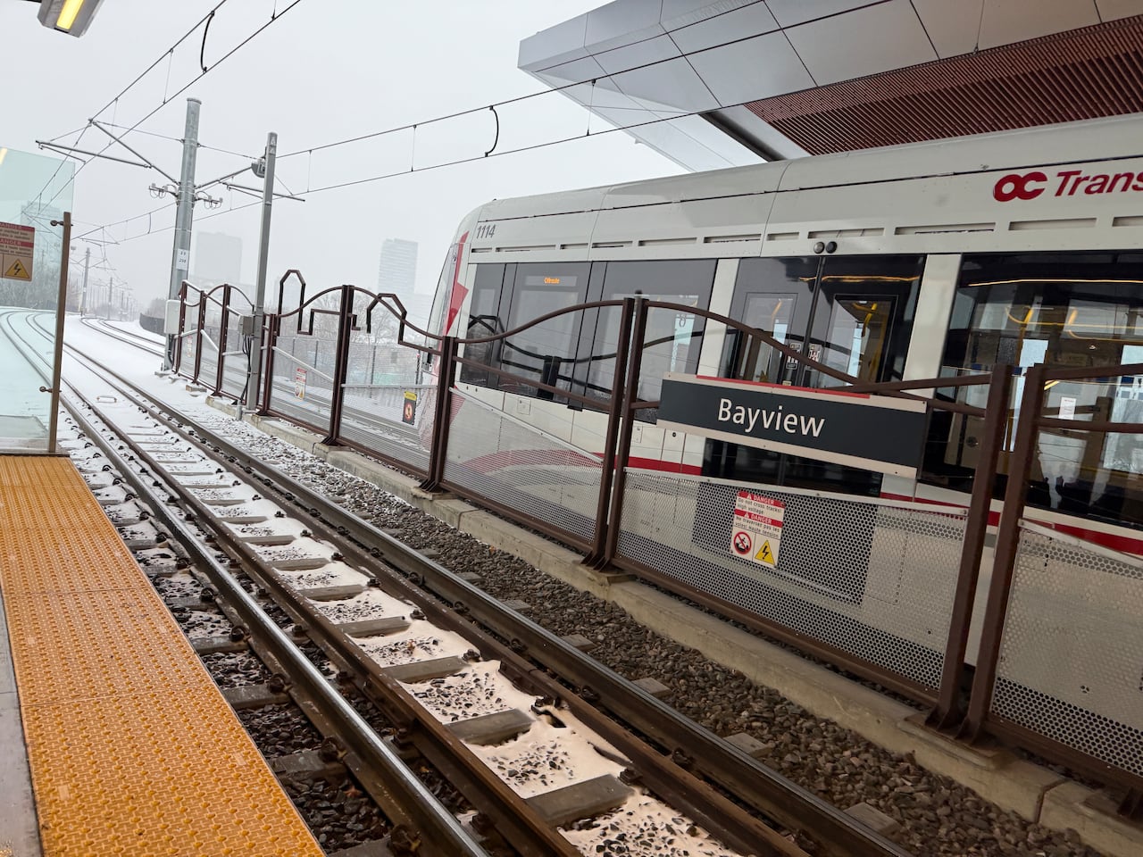 OC Transpo's Line 1 delayed again, 2 and 4 back to normal