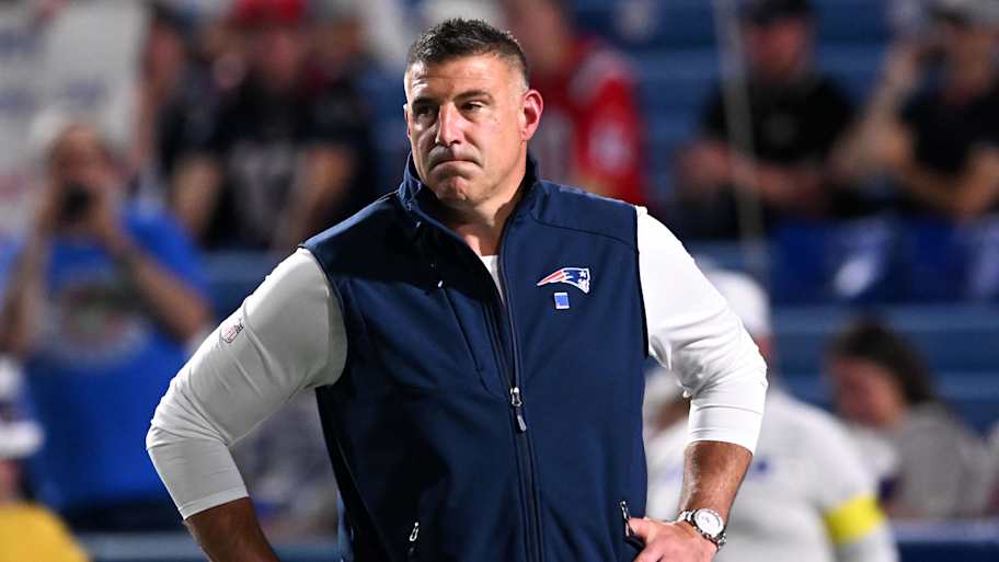 Mike Vrabel gave a relatable answer on the Patriots being home ...