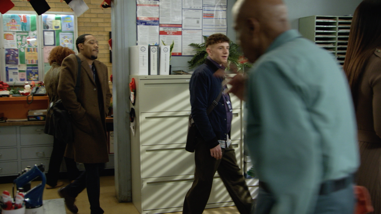 Gregory struggles with Jacob's ideas for winter show on 'Abbott Elementary'