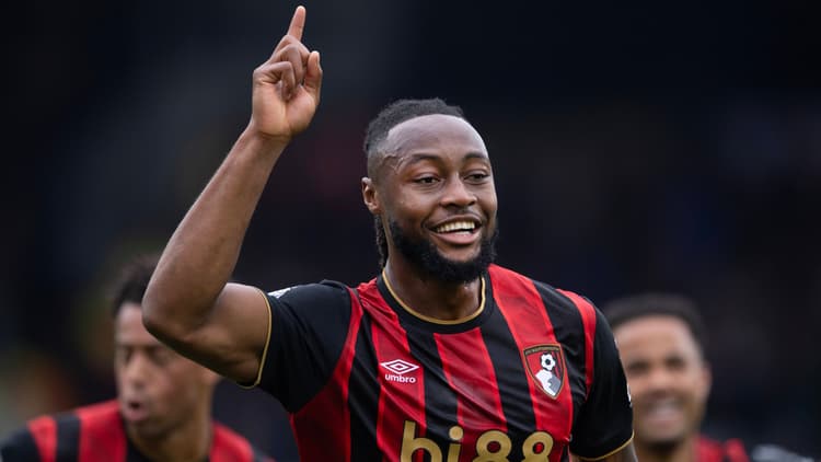 Transfer rumours: Man Utd close to first January deal as Chelsea chase ...