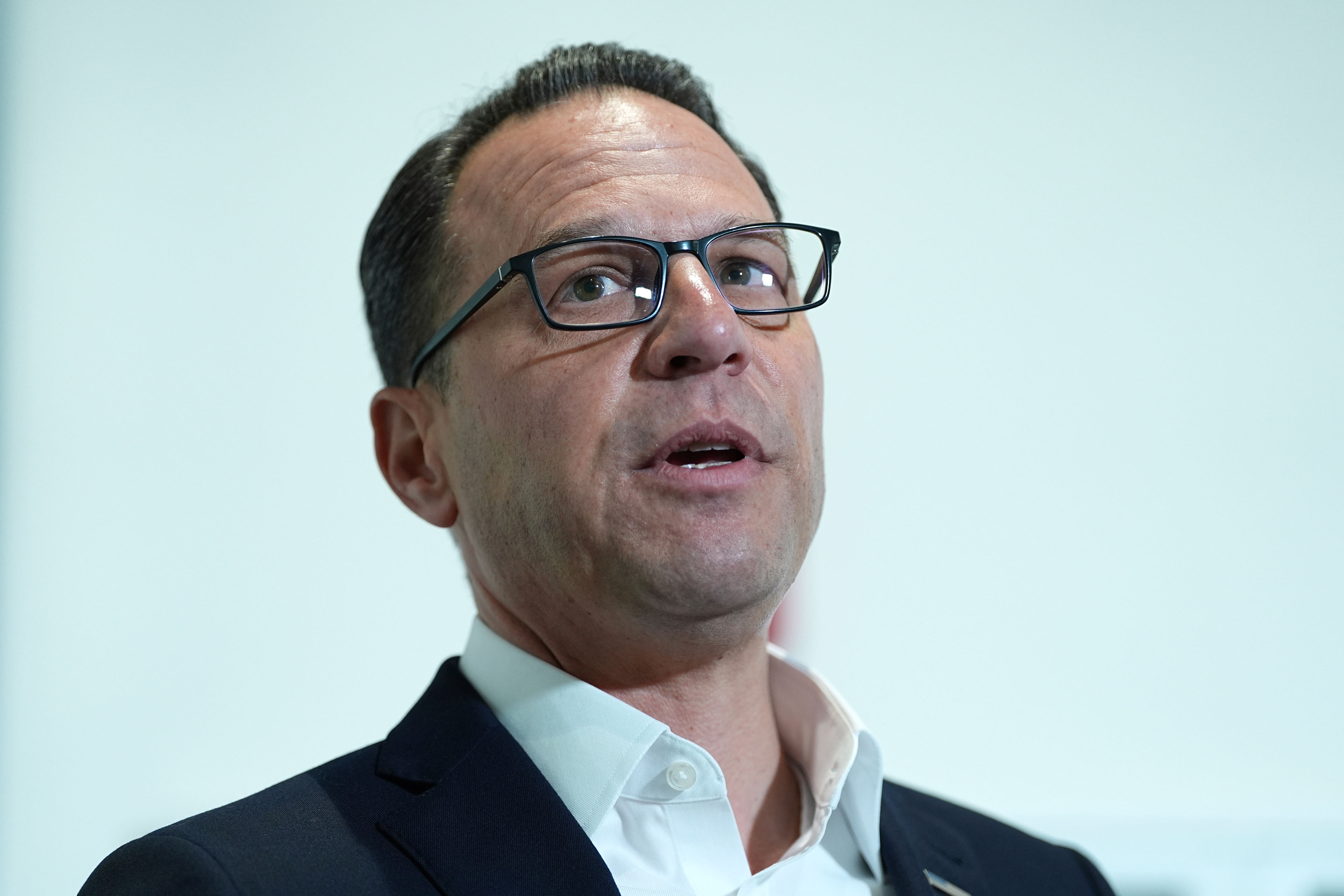 GOP governor says Democrat Josh Shapiro would make a good president