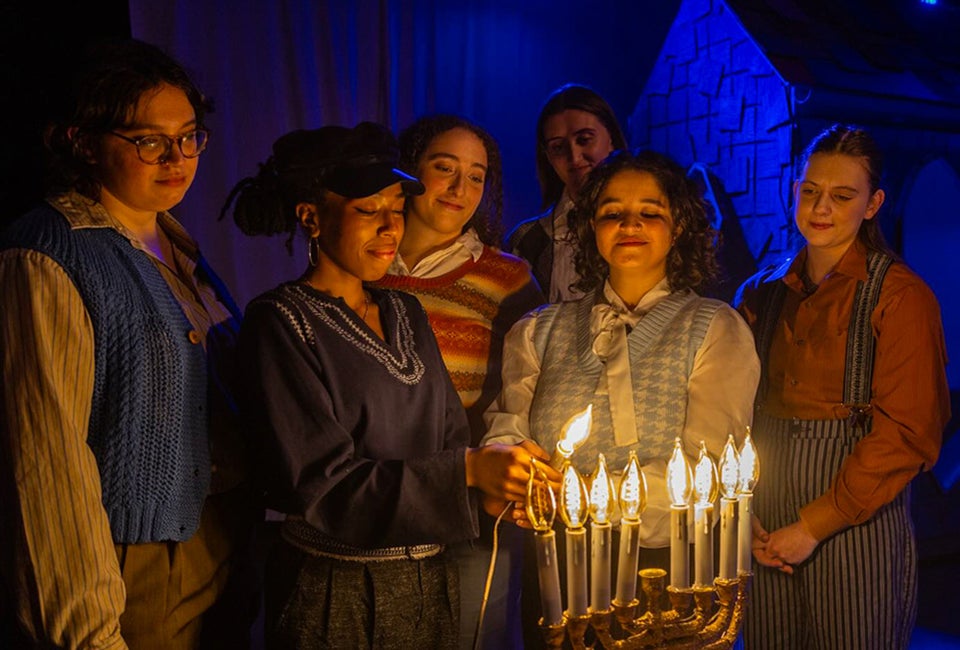 Hanukkah, St. Lucia, and more things to do in Chicago this weekend with ...