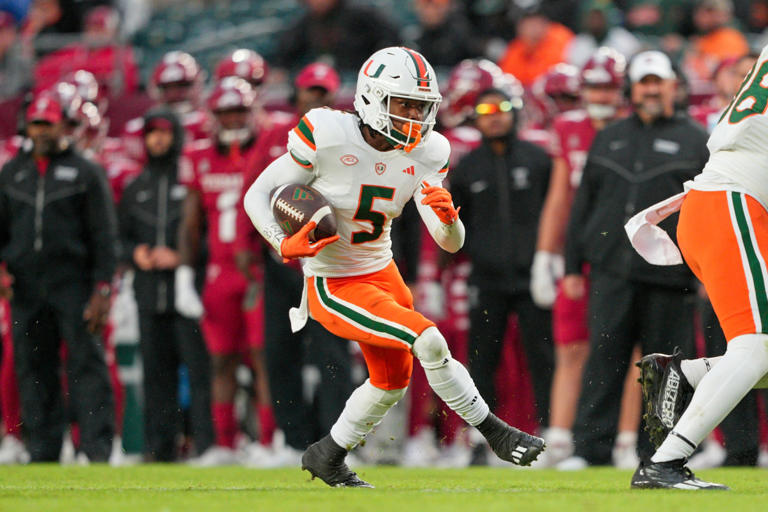 Miami WR enters transfer portal before College Football Playoff
