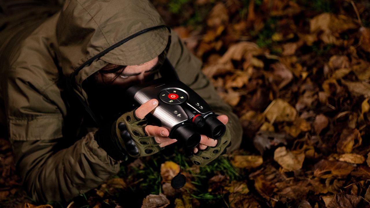 DVX debuts 4K AI-powered night-vision binoculars that can see things in ...