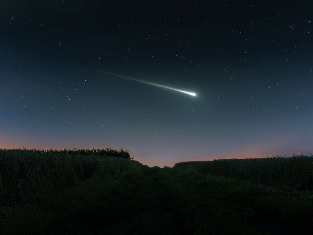 Nearly 200 reports of fireball meteor sightings reported in Texas, beyond