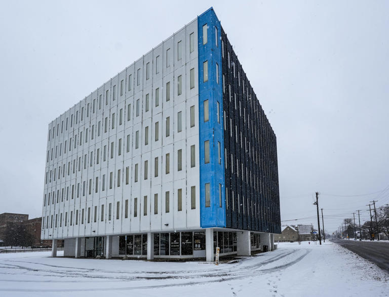 Office building tagged as unsafe by Lansing officials after flooding