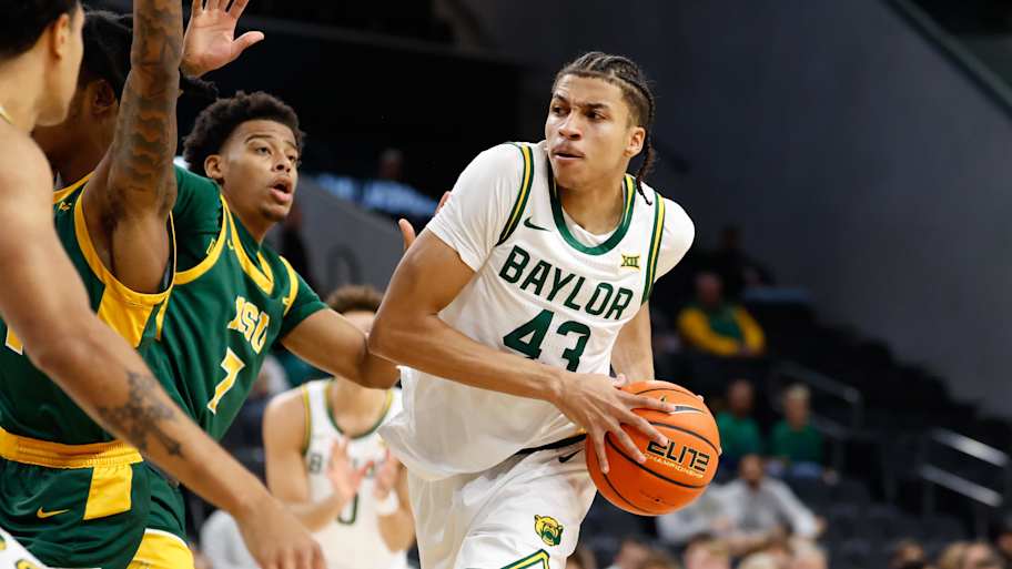 Ranking the top 6 scorers lighting up NCAA basketball this season