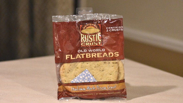 Store-bought pizza crusts, ranked worst to best