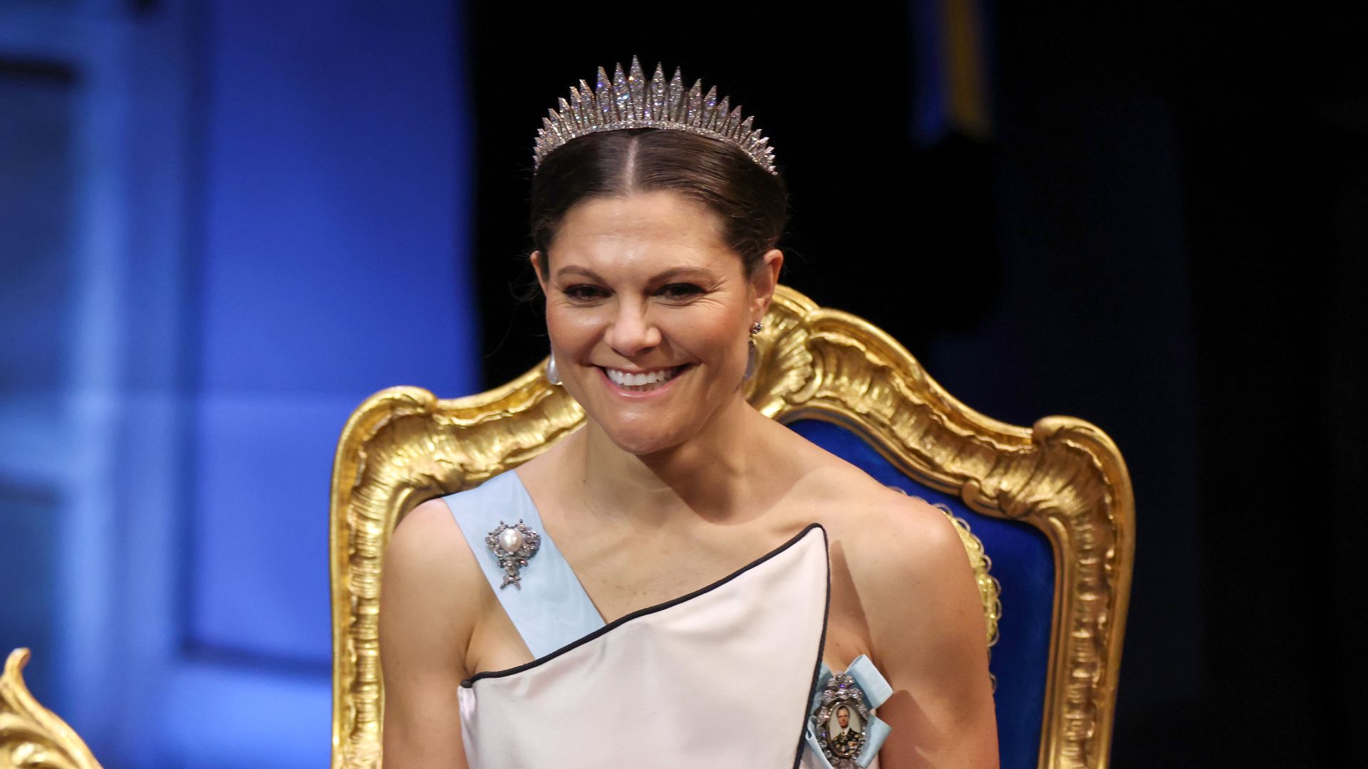 Crown Princess Victoria wears her mother Queen Silvia’s 1994 Nobel ...