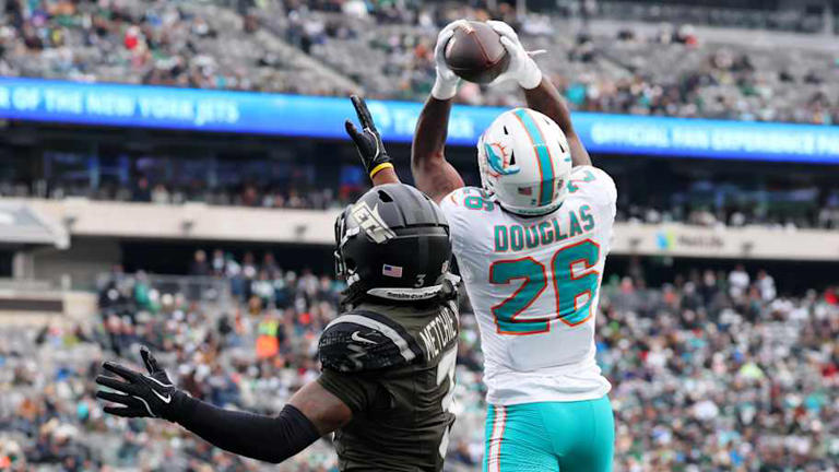 Douglas Award More Confirmation the Dolphins Got It Right at Cornerback