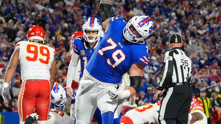 Buffalo Bills injured star asserts readiness to play vs. Patriots in ...