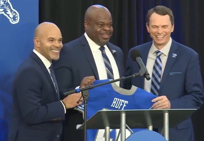 Memphis introduces Charles Huff as Tigers football head coach