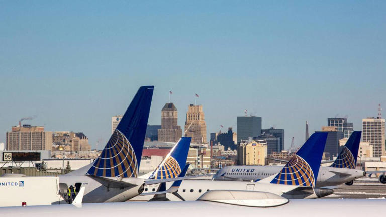 Here's everything you need to know about United Airlines' new mobile ...