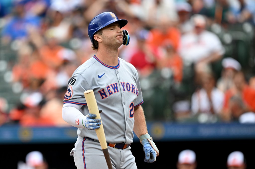 Alex Bregman's sweepstakes take crazy turn after Pete Alonso's $155M deal