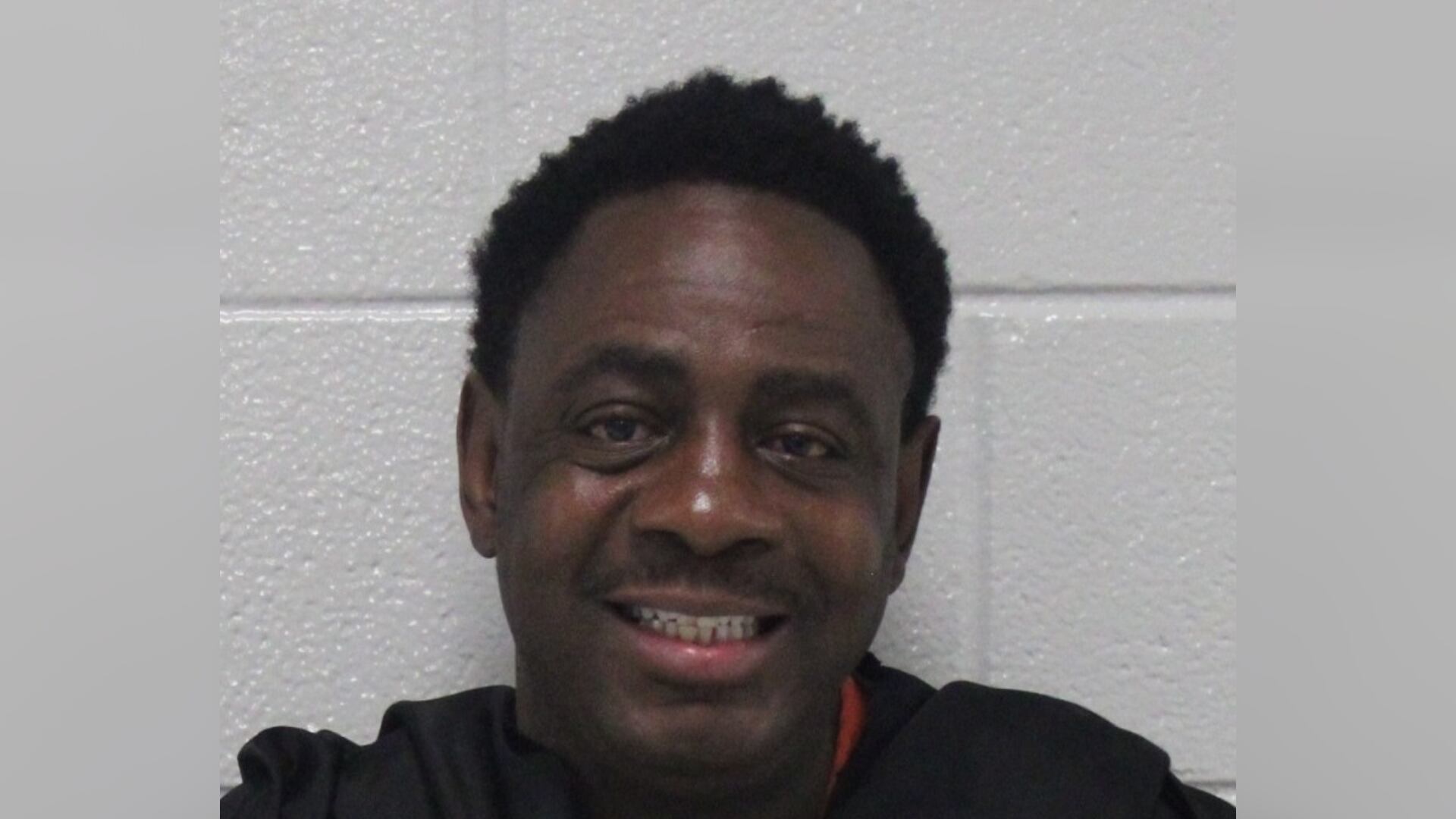Carroll County middle school teacher arrested, accused of sexually ...