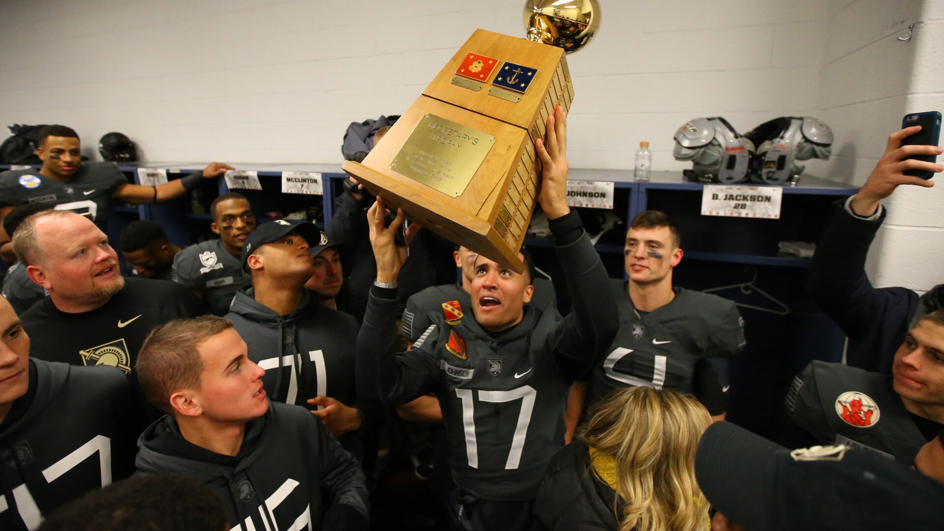 Army vs. Navy prediction: Odds, expert picks, team and player news ...