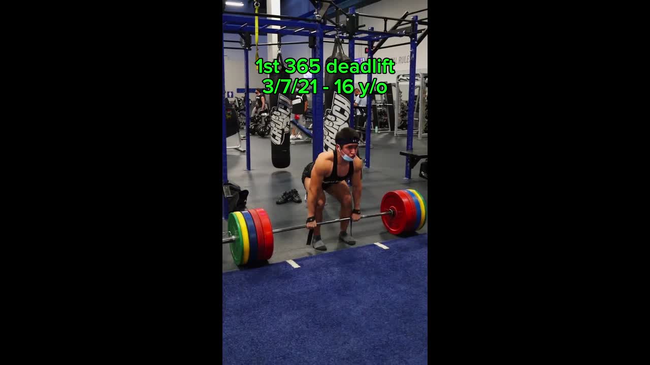 Man’s 365-lb lifting journey goes viral—deadlift to bench press over ...