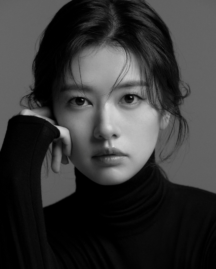 Jun Ji-hyun and Jung So-min, White Entertainment, Wonjian and one rice