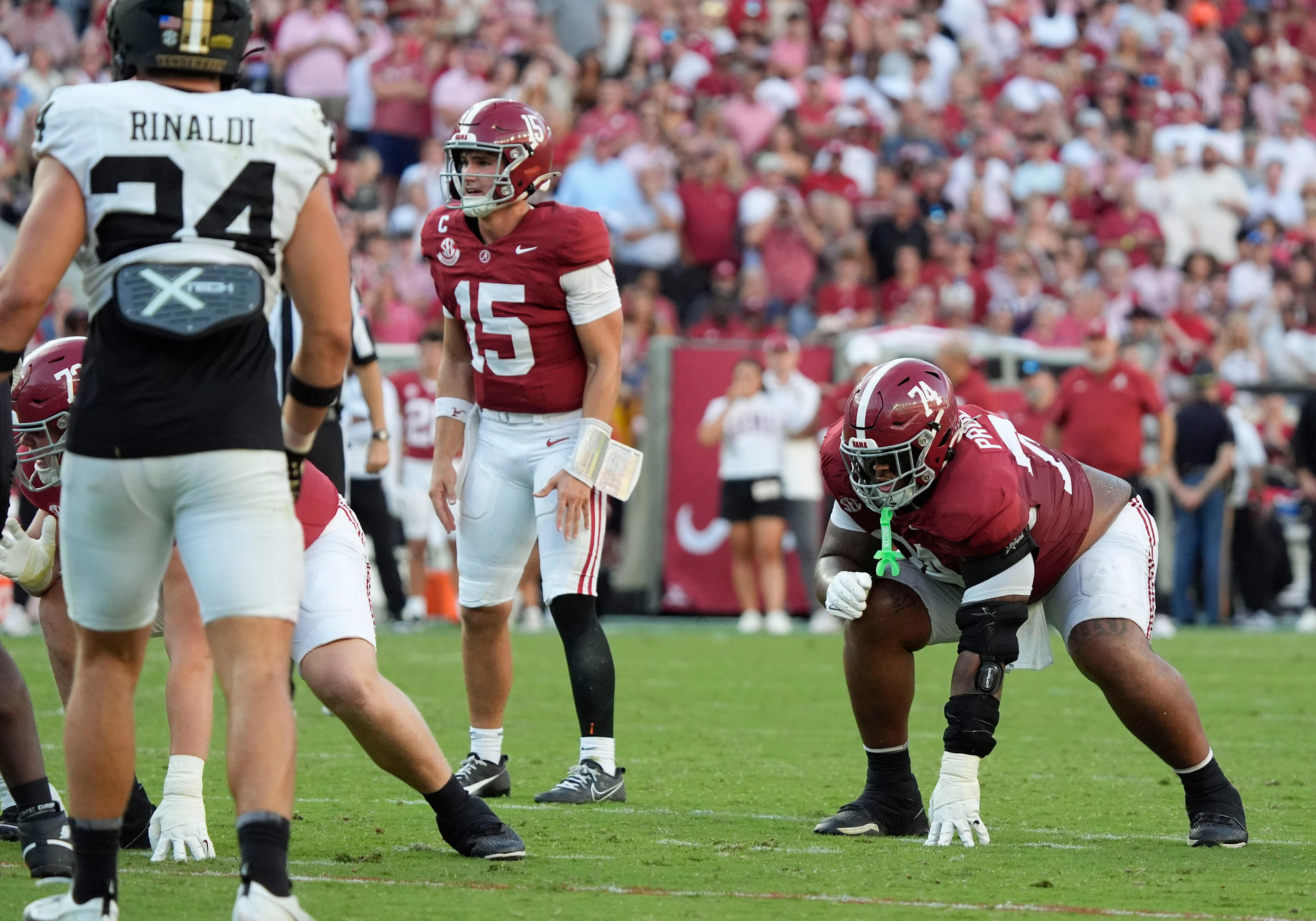 Alabama's Kadyn Proctor named recipient of 2025 SEC football award