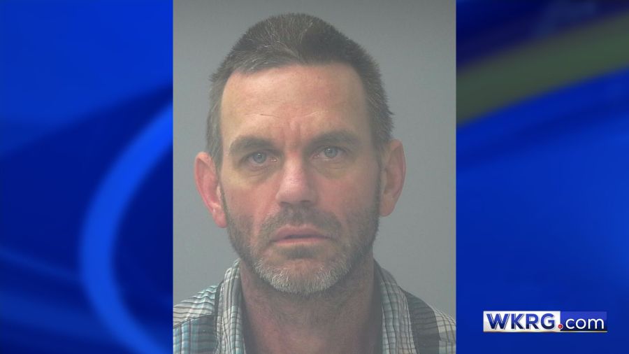 Florida man who found teen’s burned body accused of stealing from crime ...