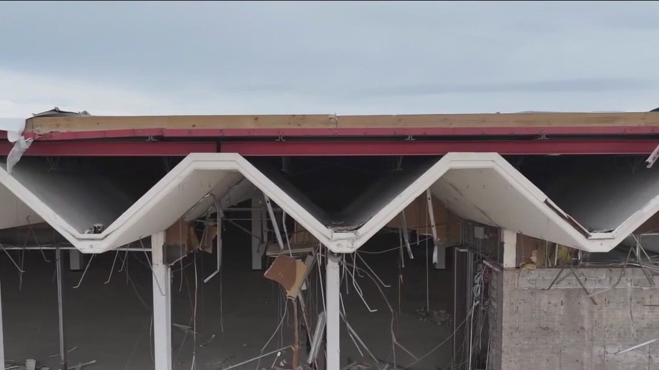 Hidden 'Treasure Island:' Wisconsin demolition exposes shuttered store