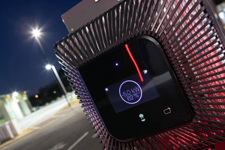 Australian government wants EV, PHEV owners to start sending power to ...