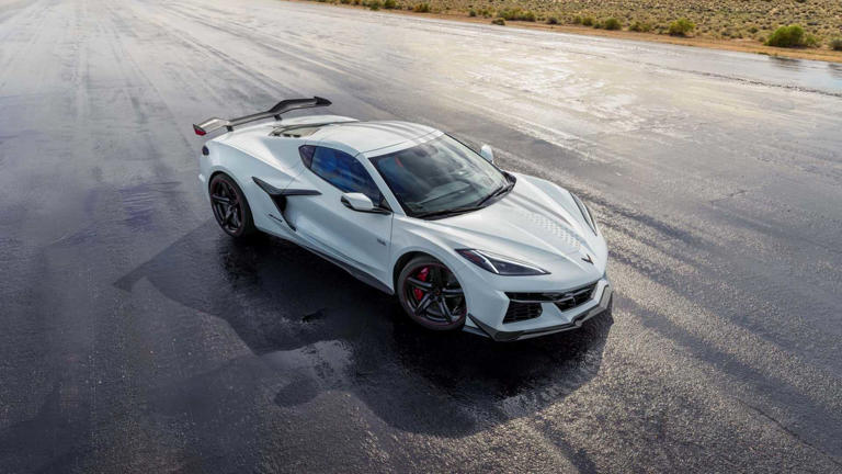 Corvette sales fell 26.4% in 2025 amid production issues, other challenges