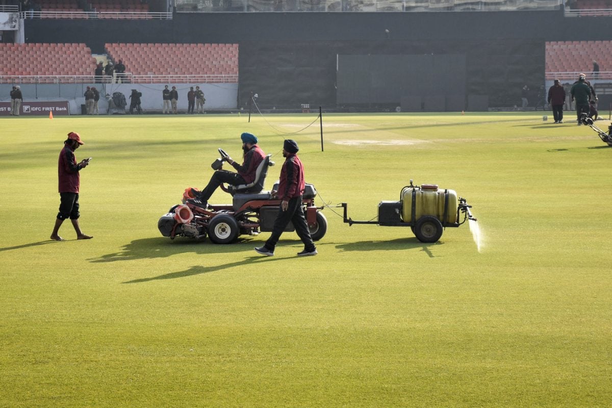 IND vs SA 2nd T20I weather report: Will rain impact India's hopes of 2 ...