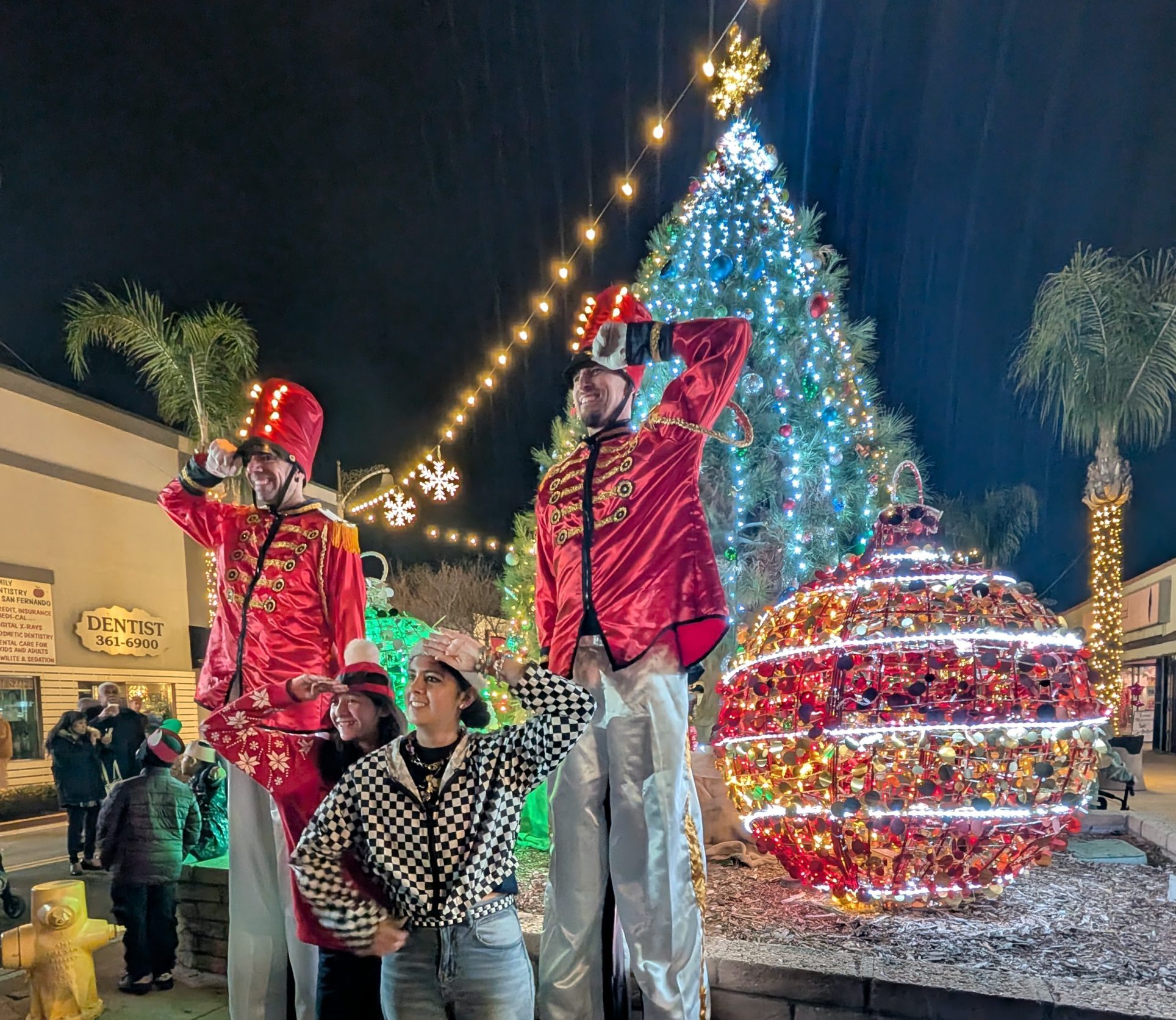 Northeast Valley gets in the holiday spirit