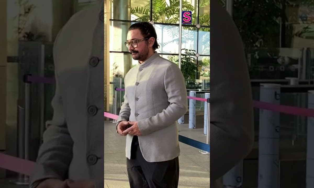 Aamir Khan suits up for travel, keeping it sharp and effortless as always!